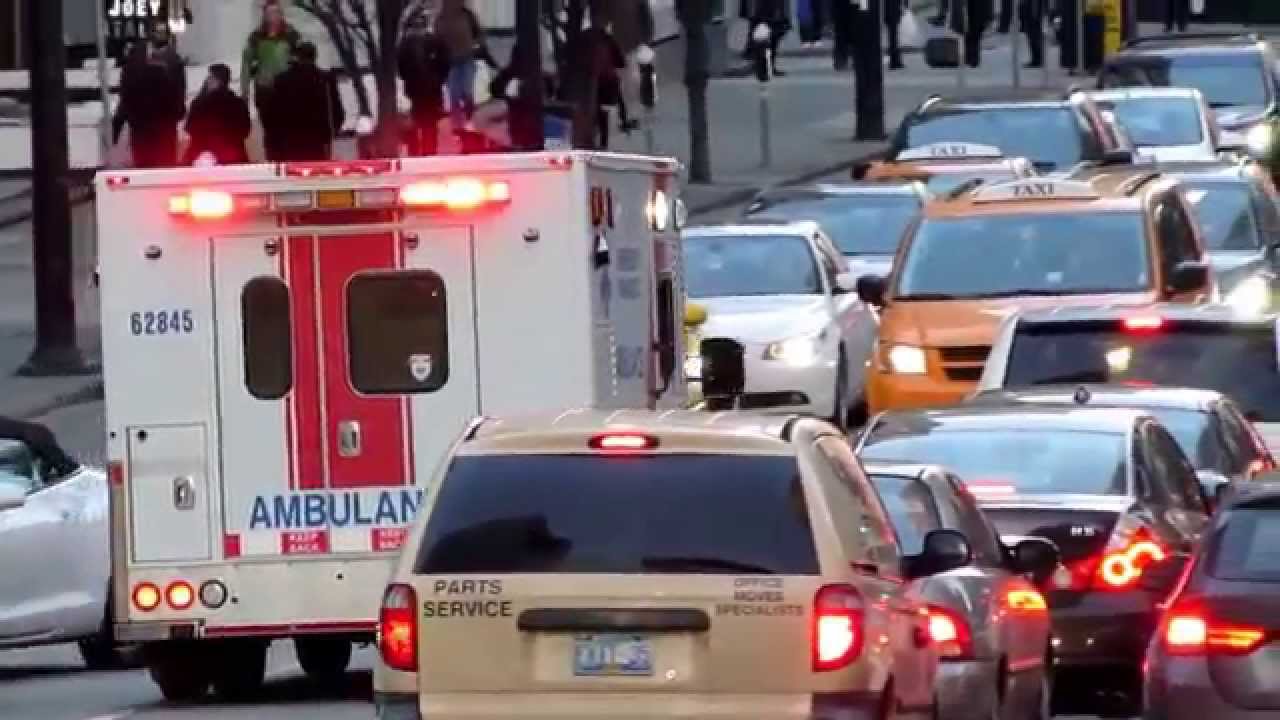 Ambulance Responding Compilation - YouTube