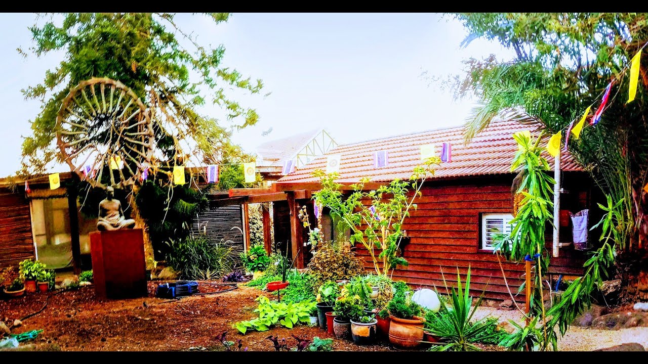 "Khandha-paritta-gāthā - The Group Protection - YouTube