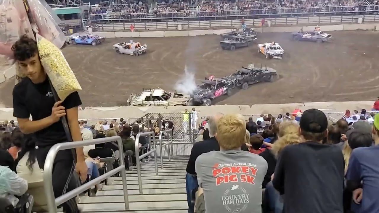 Demolition Derby Utah State Fair wave 2 full round - YouTube