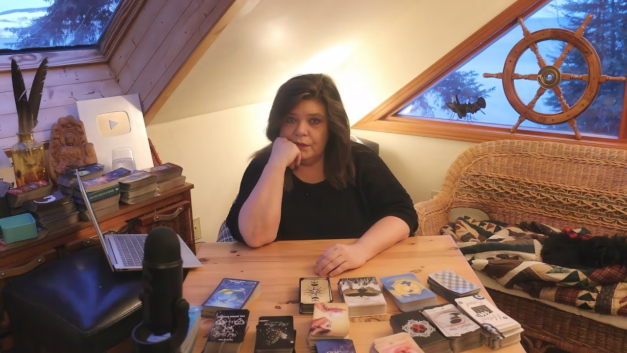 SAGITTARIUS 🦊 "YOU'RE GOING TO HAVE TO BE SLY HERE"🌿 USE A SUBTLE ...