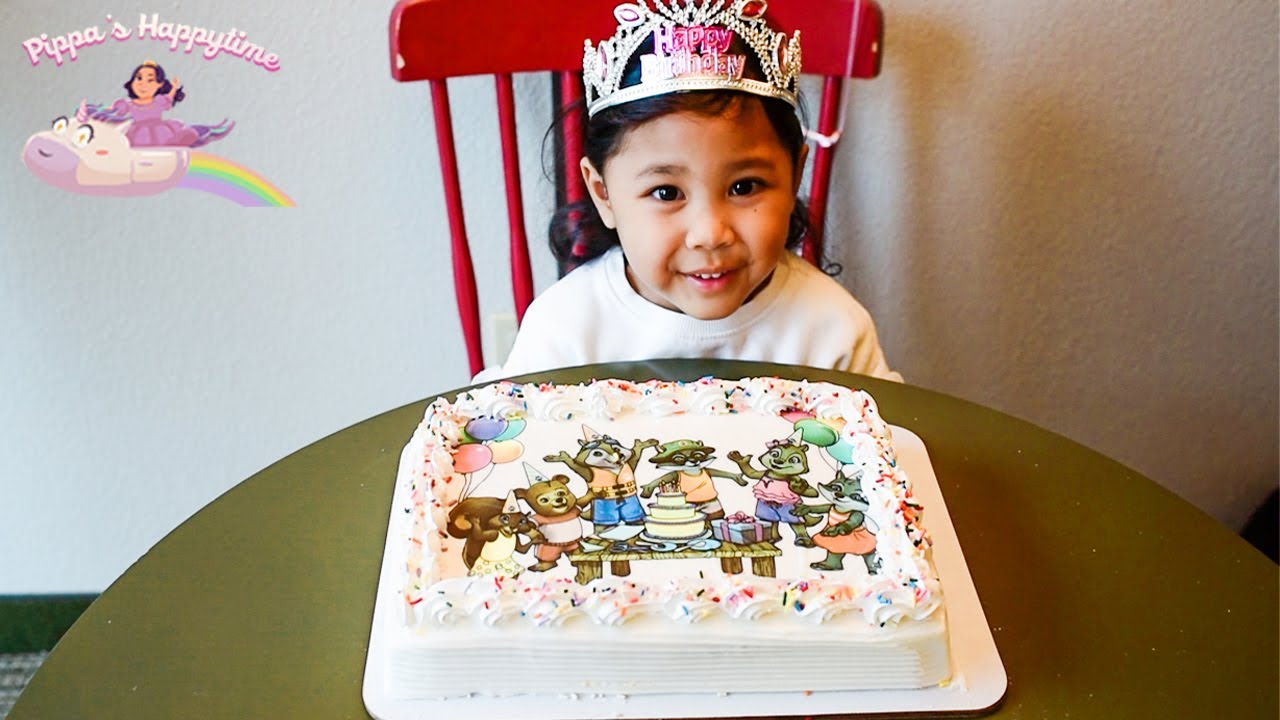 Fun, presents and a birthday cake at The Great Wolf Lodge! 🎂🍰🎈🎁 - YouTube