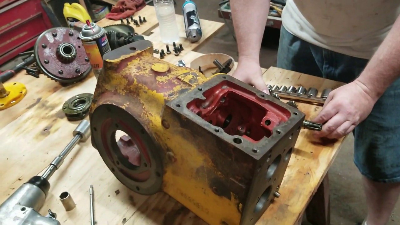 Rebuilding cub cadet 70 rear end part 3 - YouTube