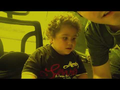 Erzurumlu Çitos Efe -Ünlü Youtuber Enes Batur'u Çok Kötü Isırdı .!!!!