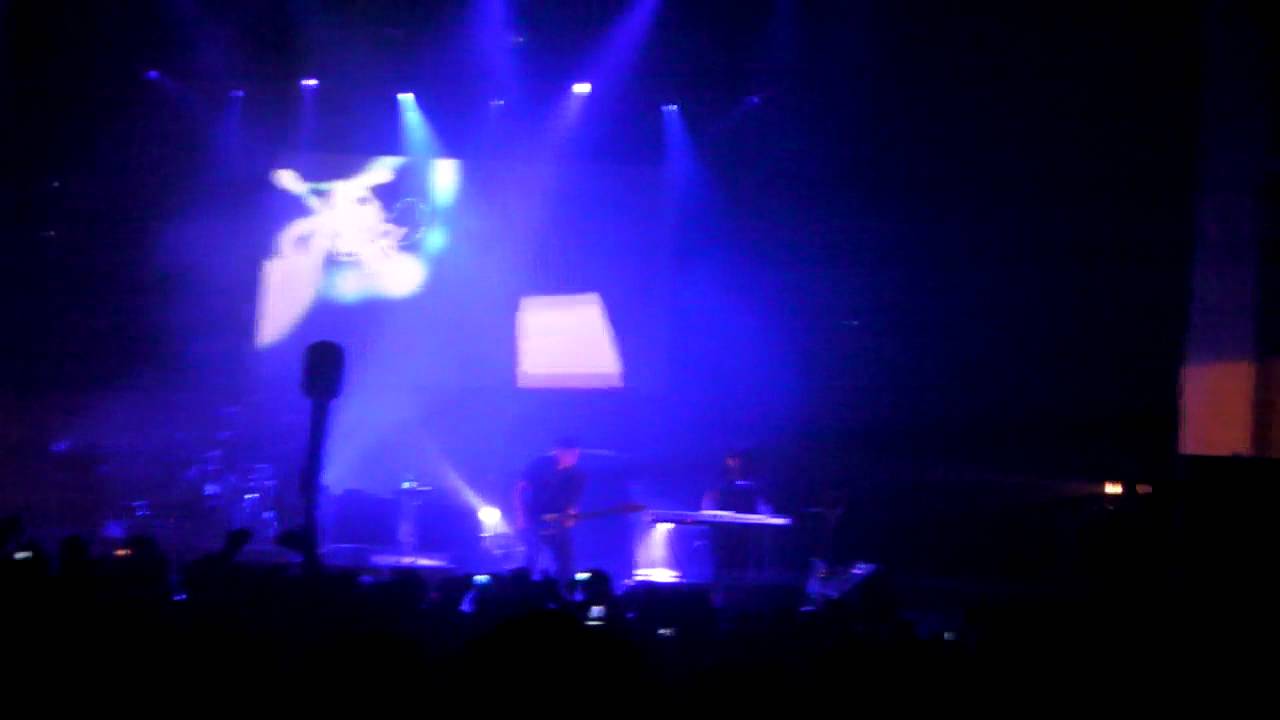 New Order - Blue monday, Live O2 Brixton academy 02-05-2012 - YouTube