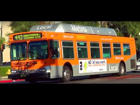 ♿ Assistance Stop Requested in LA Metro Bus 2001 New Flyer #5369 in ...