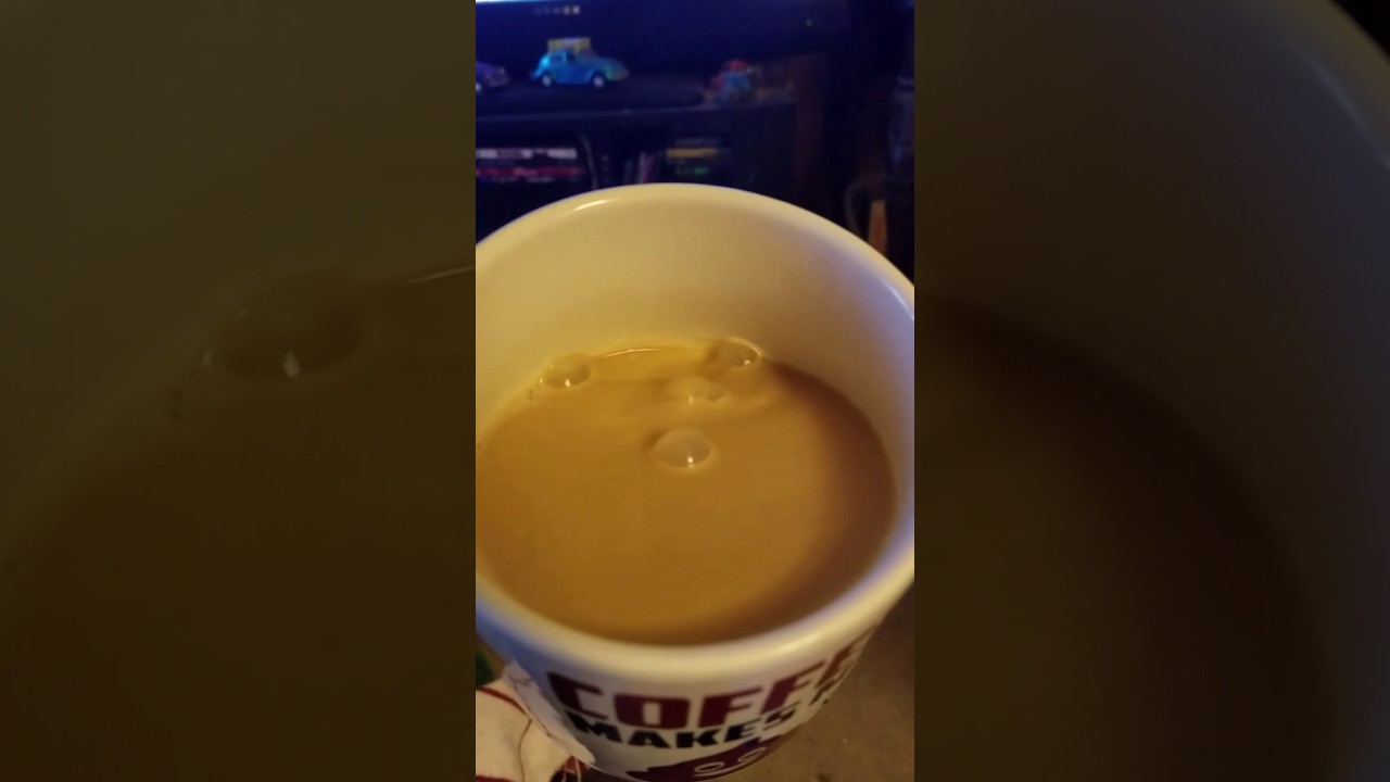 My coffee cup farts...really - YouTube