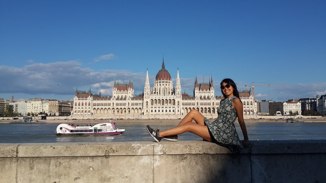 Speaking French every day to practice it. Je parle Francais chaque jour ...