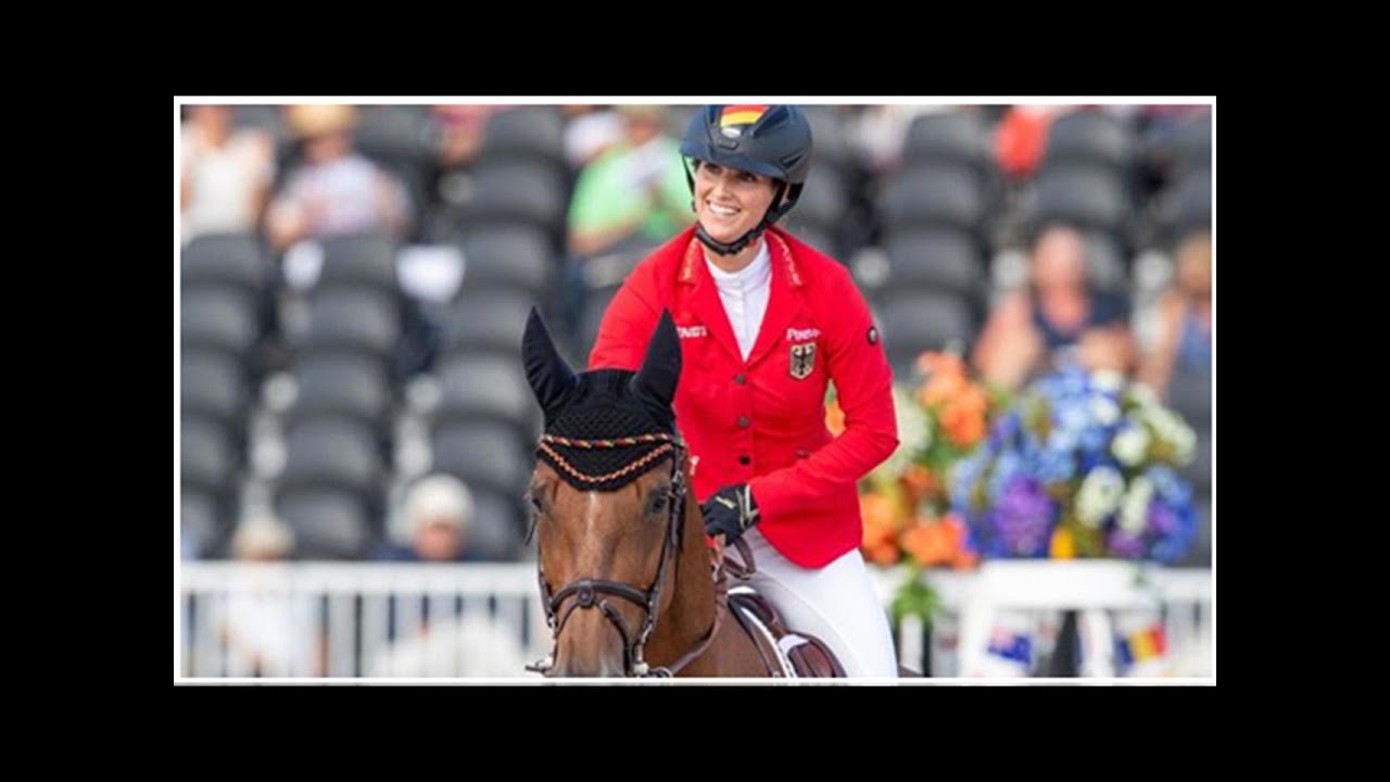 Simone Blum ist Weltmeisterin im Springreiten - YouTube