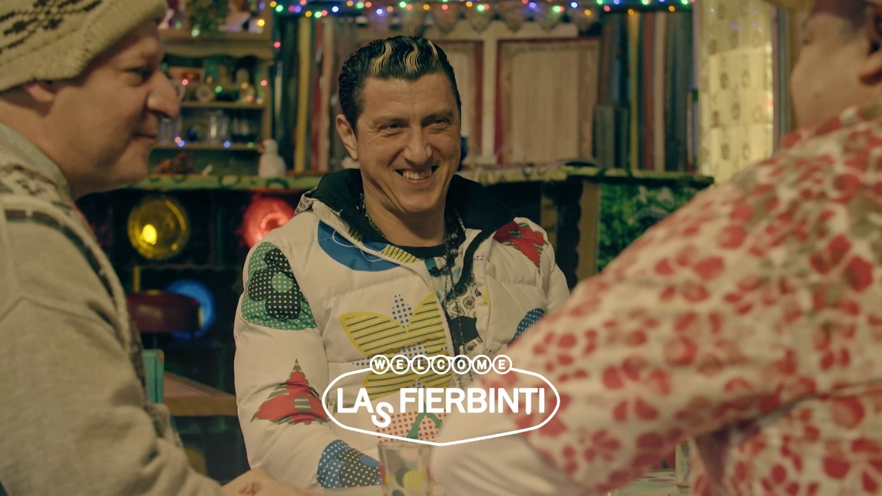 Giani îi arată lui Brânzoi cum se combină o gagică | Las Fierbinți 26 ...