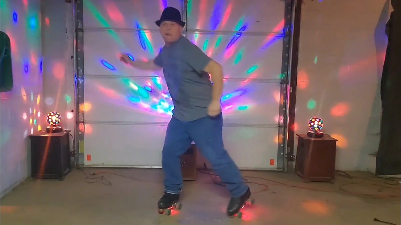 Garage Roller Skate 🛼 Dancing 🕺 - YouTube