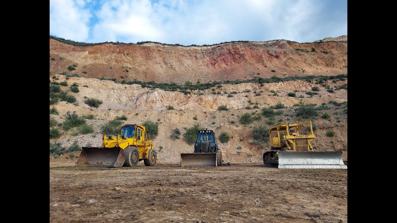 Cheeseman on the CAT in the Inkom Quarry - YouTube