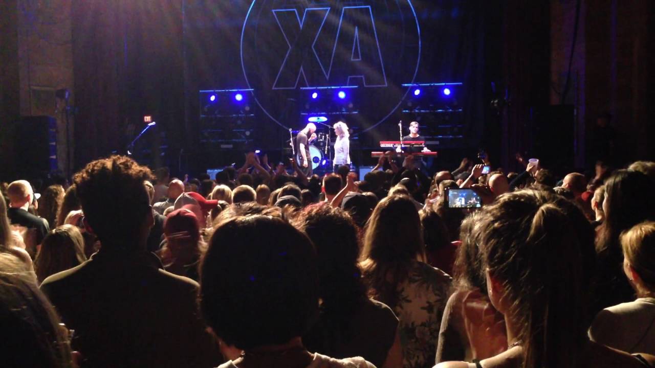 Margaret Wakeley Sings with XAmbassadors - YouTube