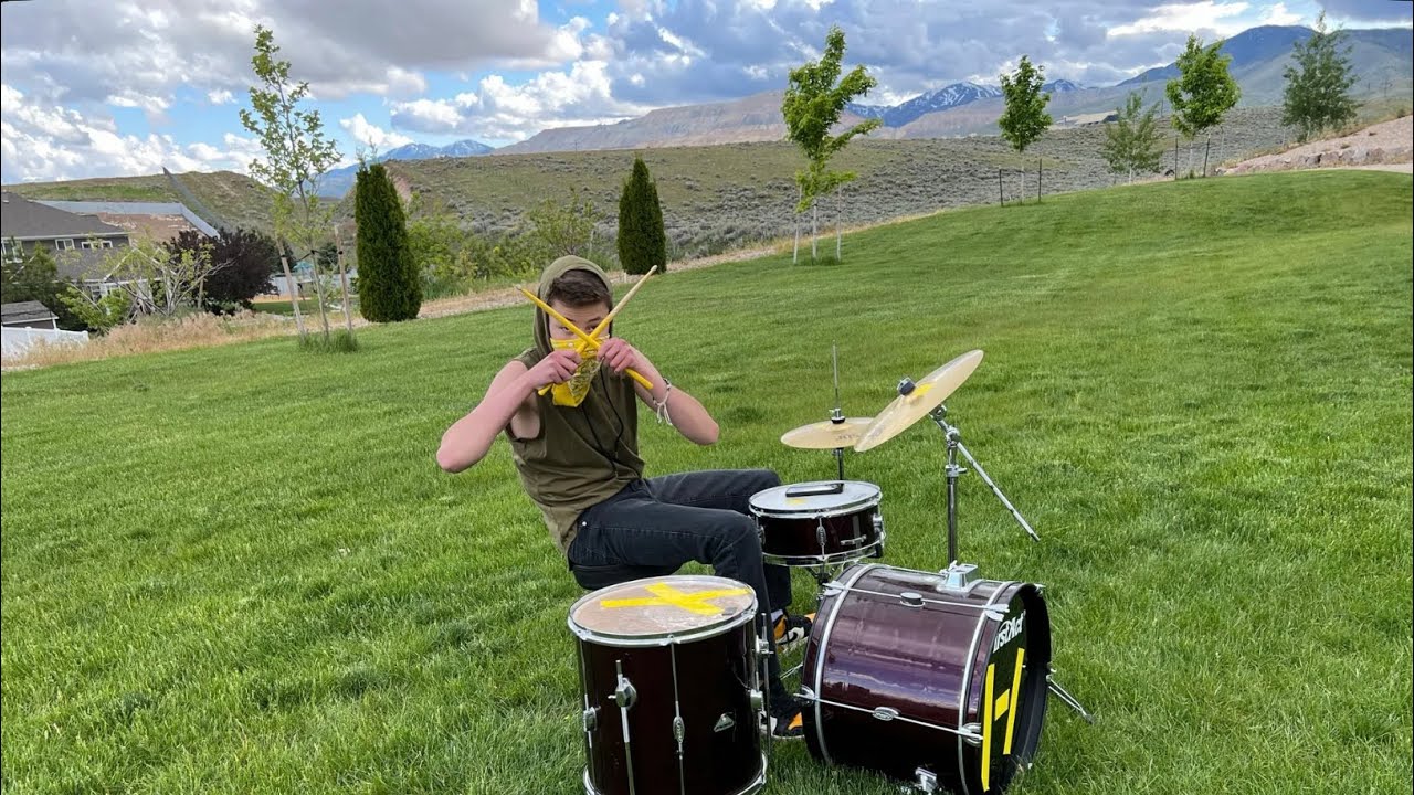 Navigating by Twenty Øne Piløts drum cover/homemade music video - YouTube