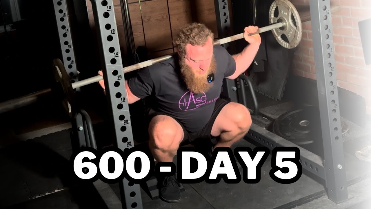 Squatting with torn quads and incline bench - YouTube