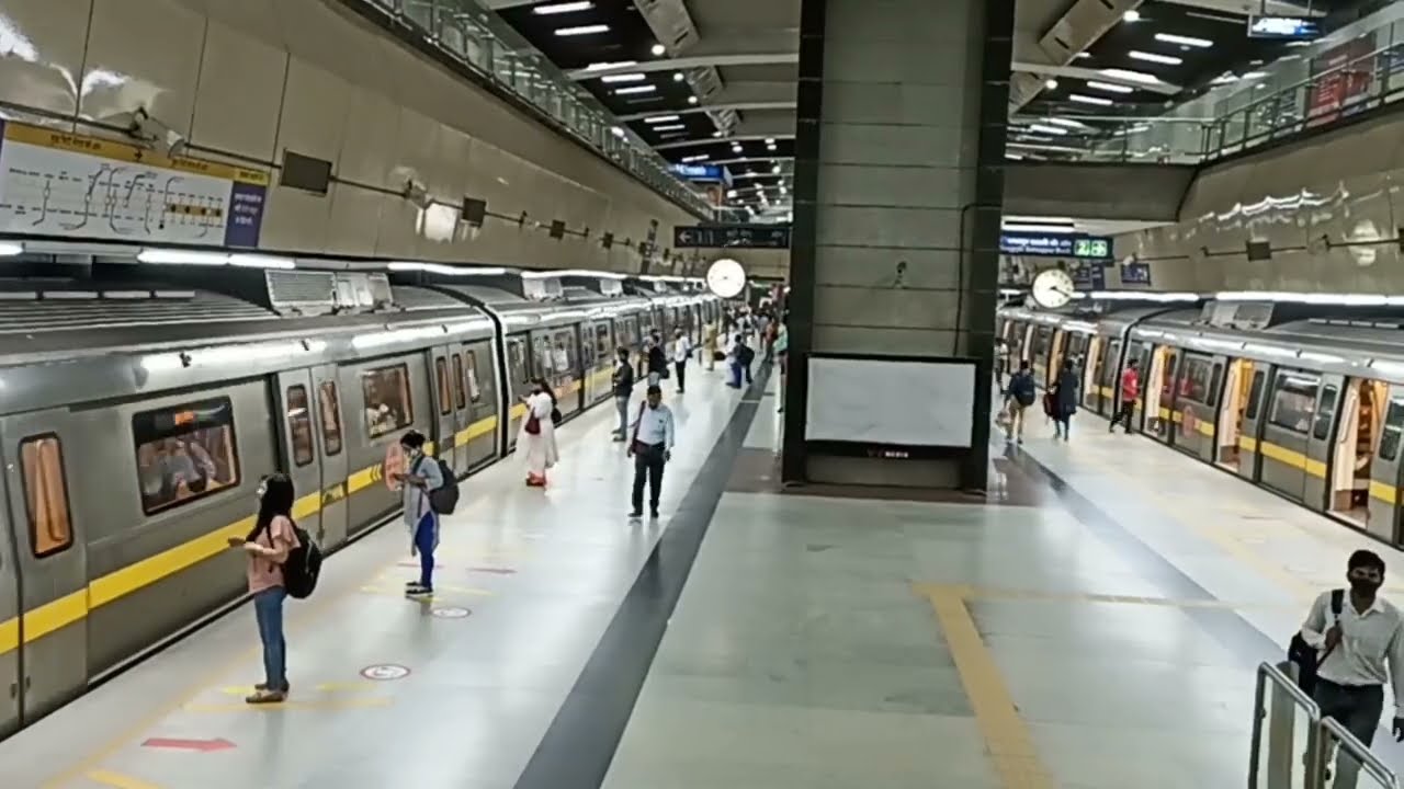 Beautiful view of Delhi Metro || Delhi Metro Station || Delhi Metro ...