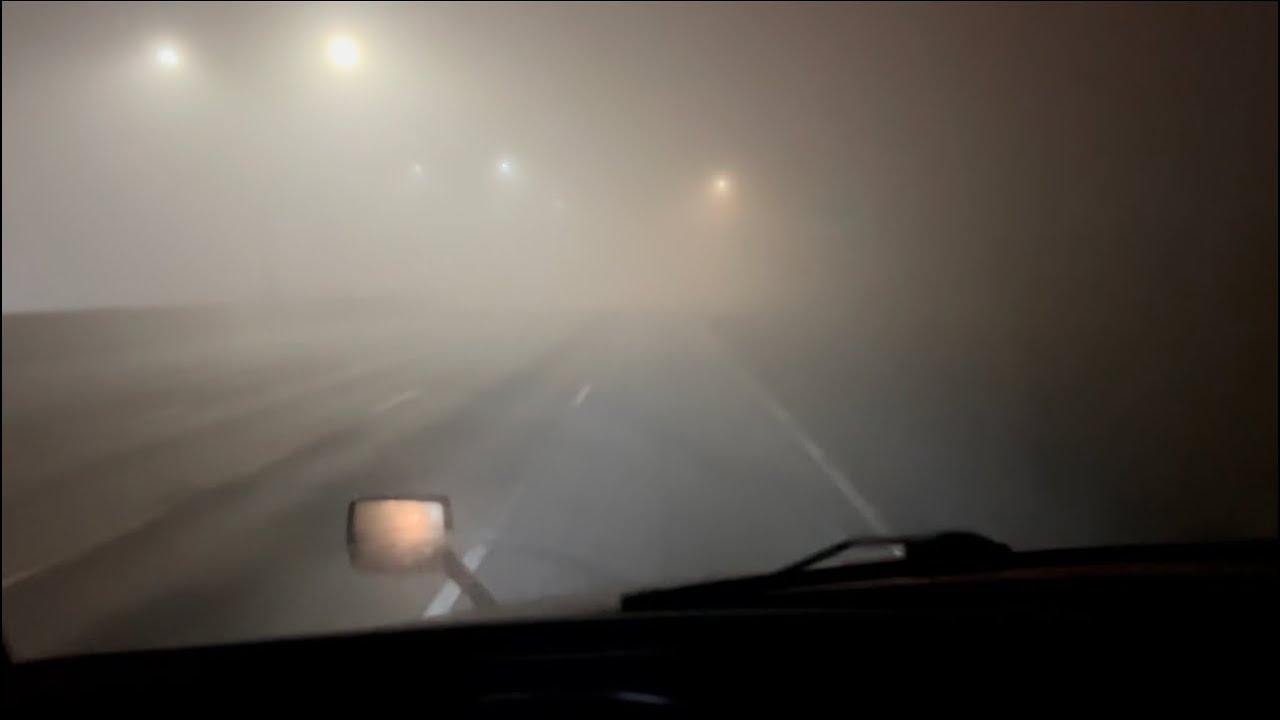 Truck driver driving through heavy fog. - YouTube