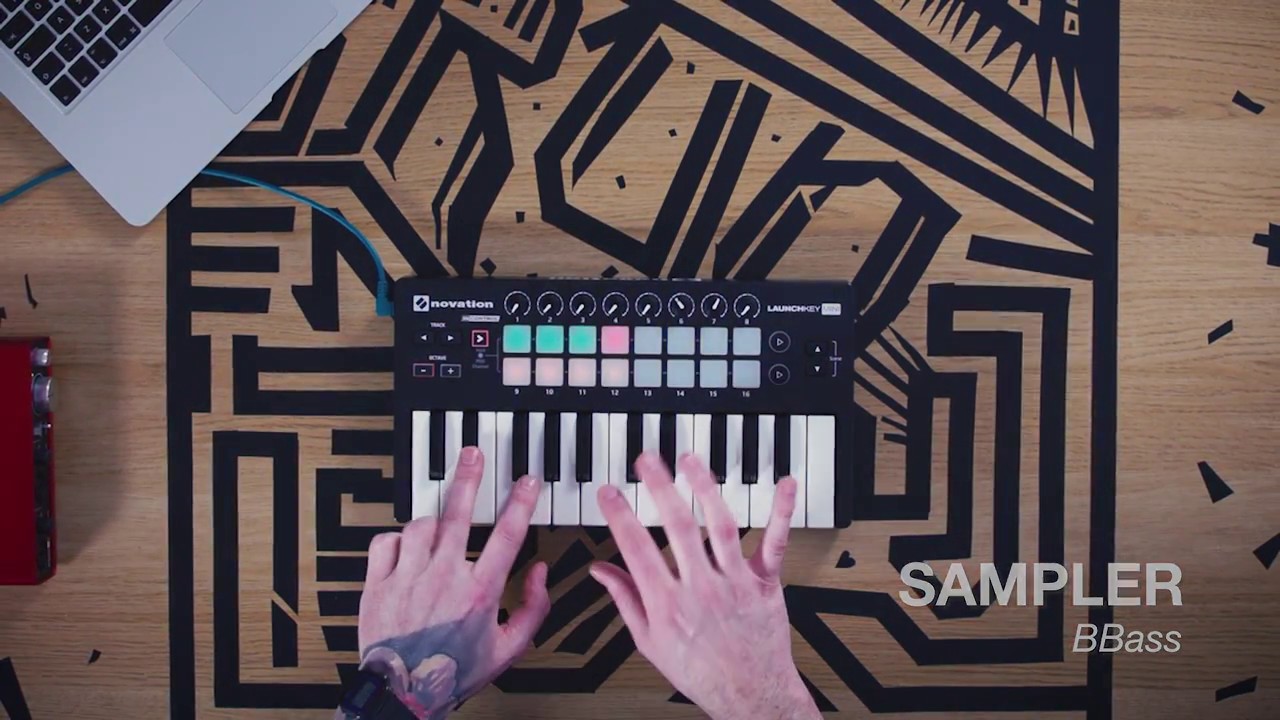 Novation // Launchkey Mini [MK2] - Performance - YouTube