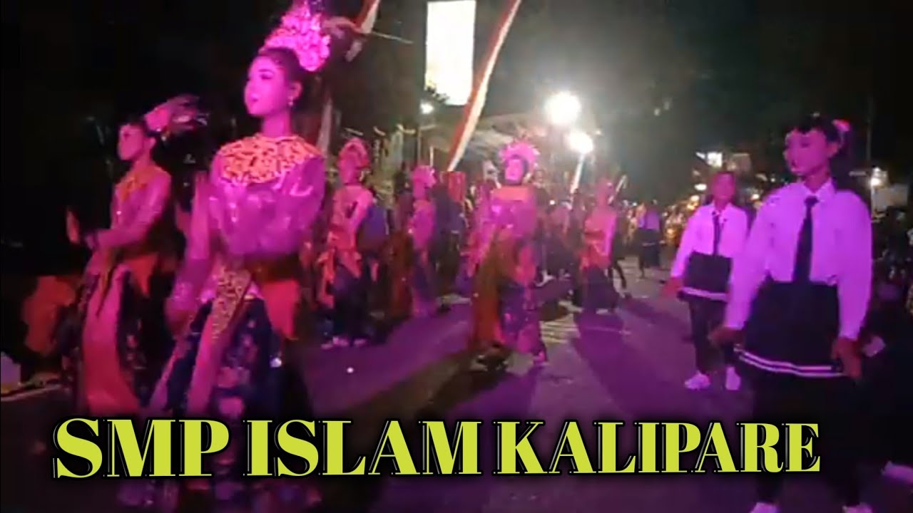 Pasukan SMP ISLAM KALIPARE l karnaval ARJOWILANGUN Kalipare - YouTube