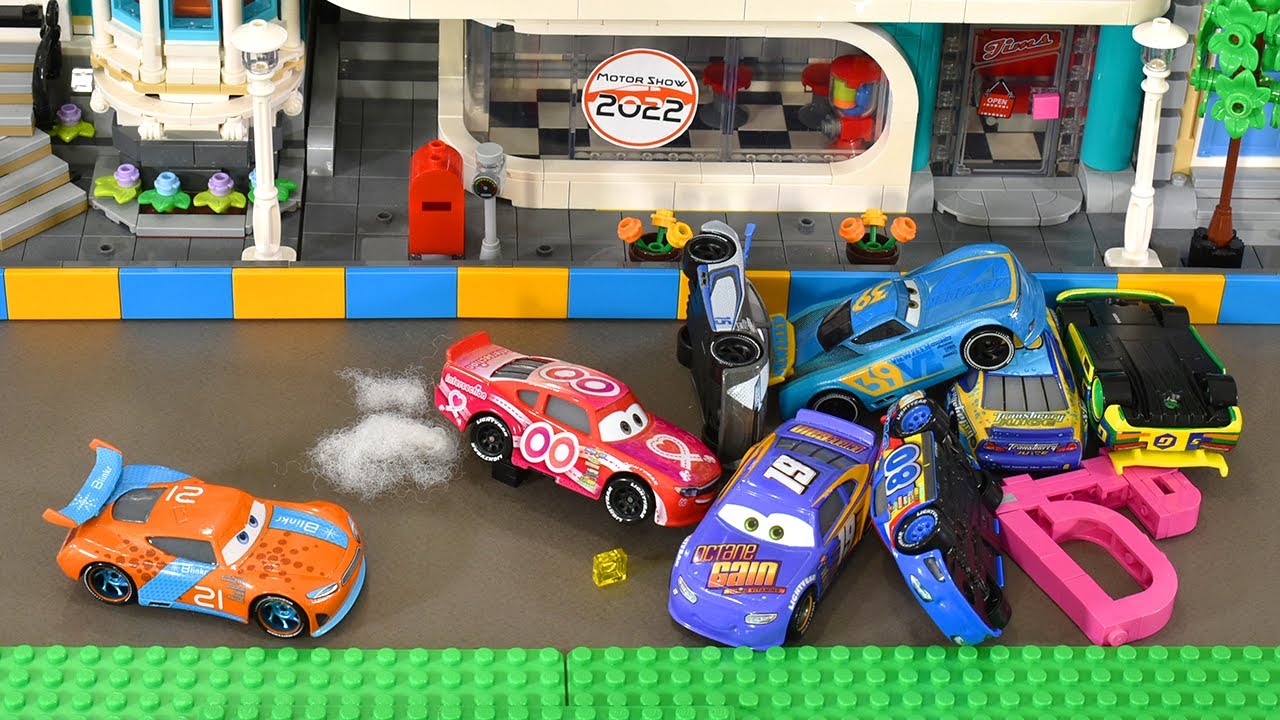 The Set-Up Race : Pixar Cars Stop-Motion - YouTube