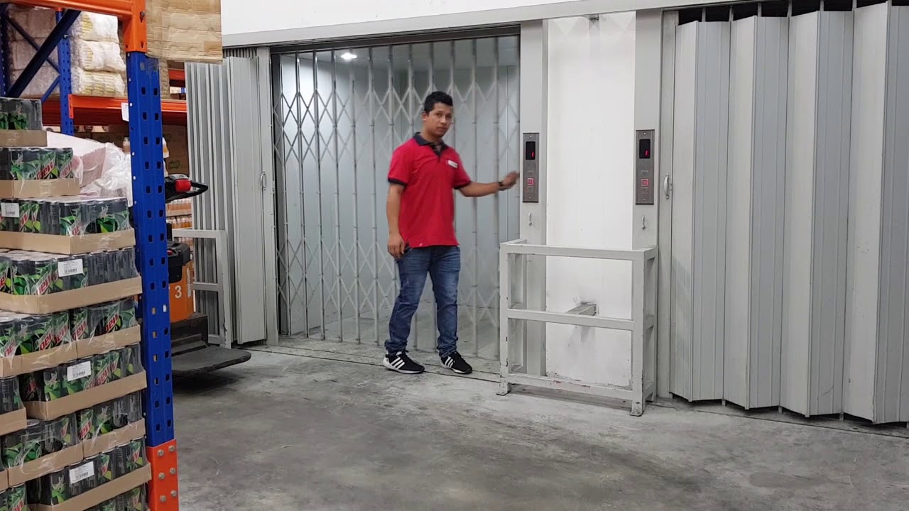 Goodshoist Installment at Pasaraya Checkers Shah Alam - YouTube
