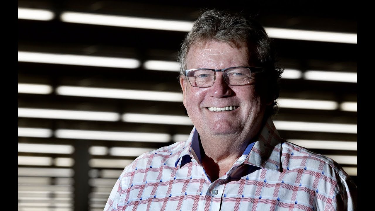 Interview with mayoral candidate Ed Holder - YouTube