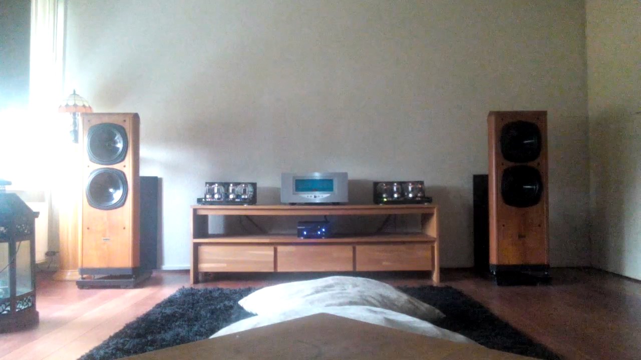 Tannoy D700 highend - YouTube