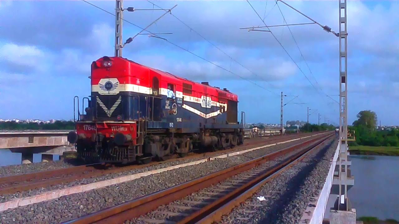 LIGHT Locomotives WDM-2 - YouTube