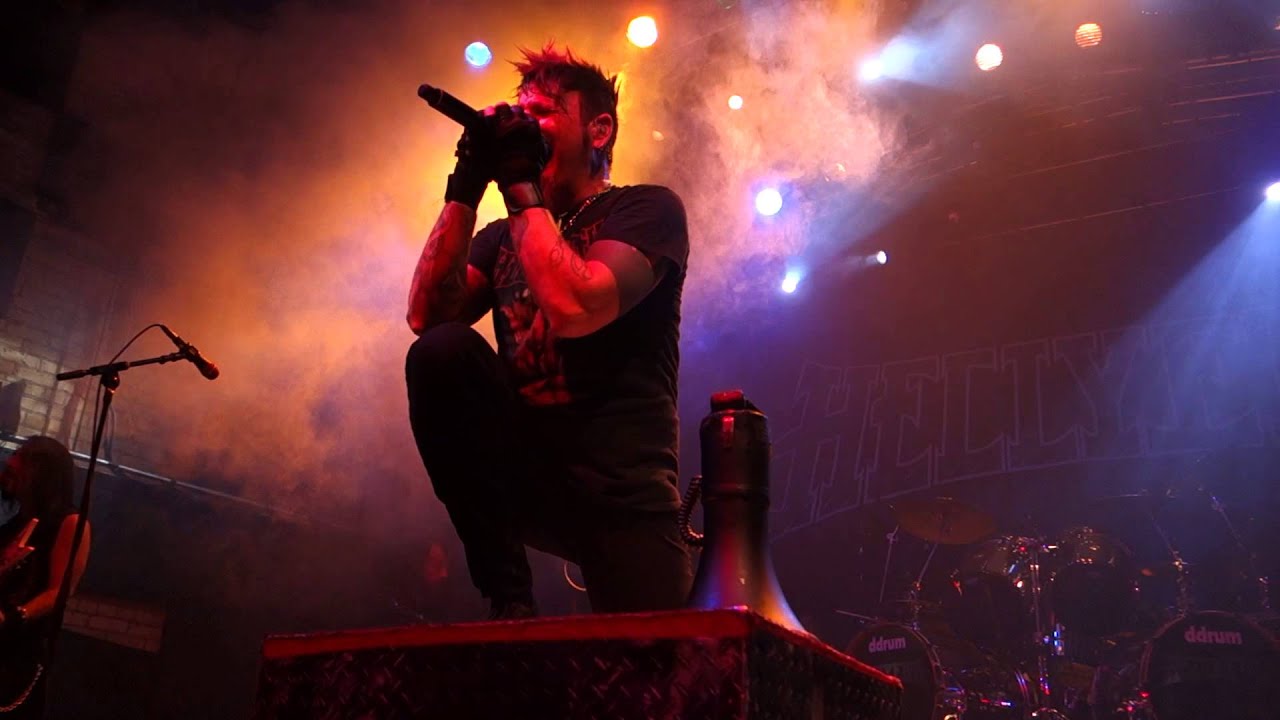 Hellyeah "Moth" Live Minneapolis Mill City Nights - YouTube