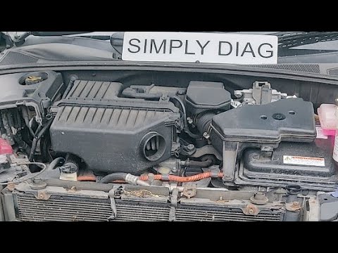 Lexus RX400h Radiator Removal Pt2 - YouTube