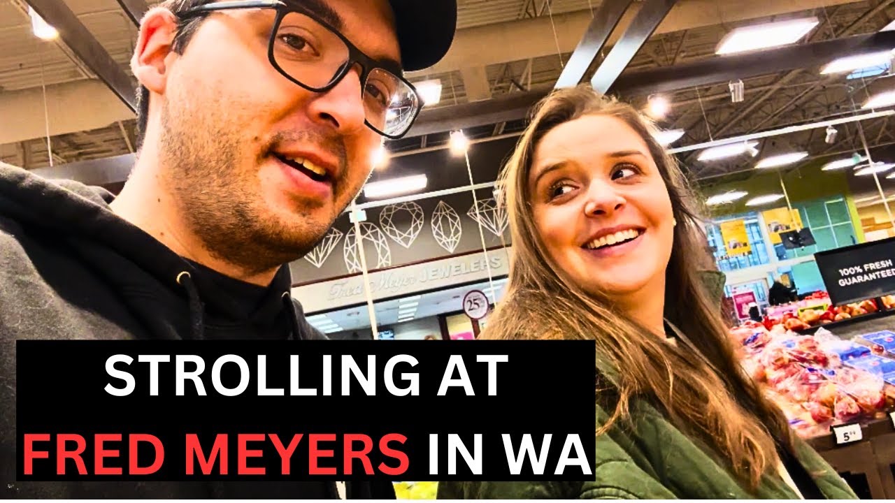 Strolling at Fred Meyers in WA #vlogger #fredmeyer - YouTube