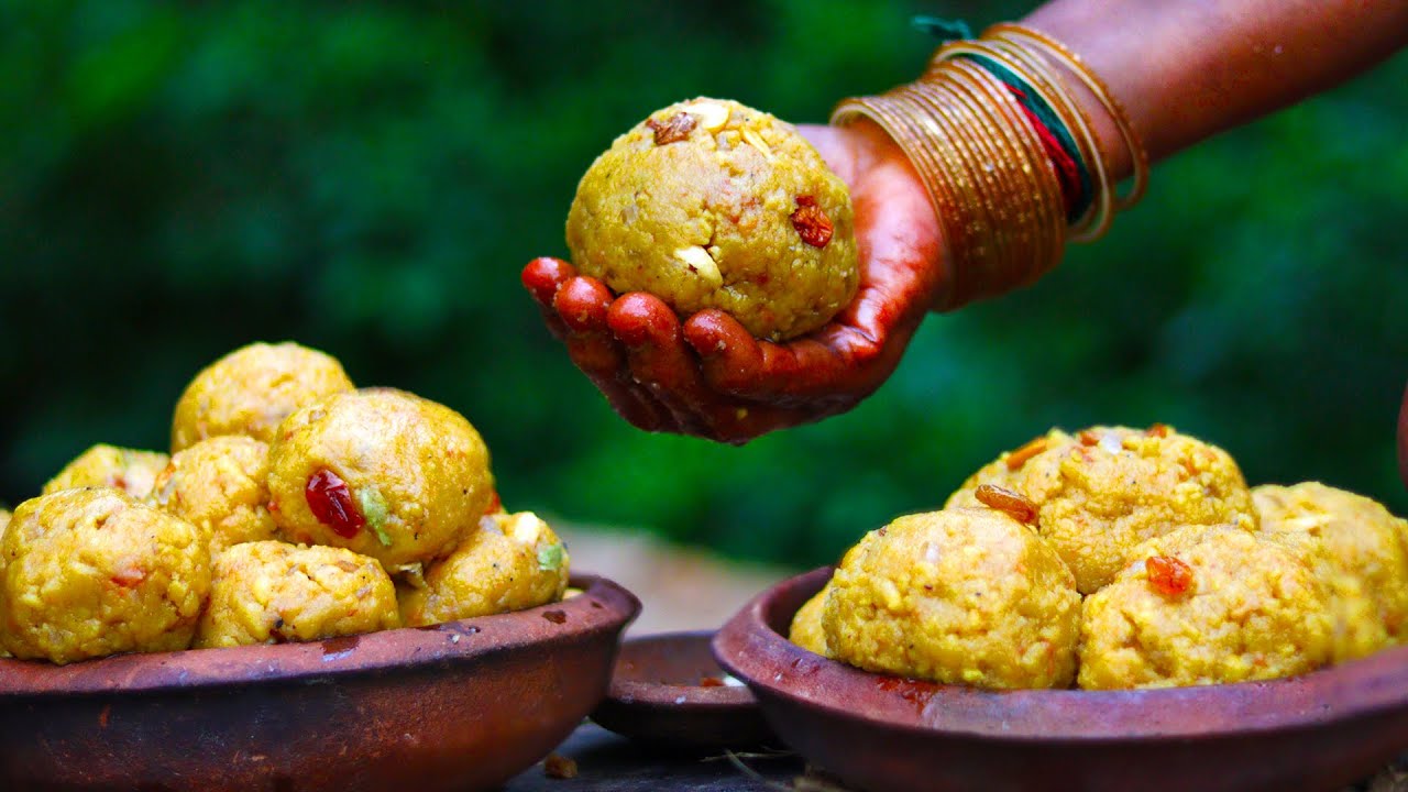 Tirupati Laddu Making | तिरुपति लड्डू बनाना - YouTube