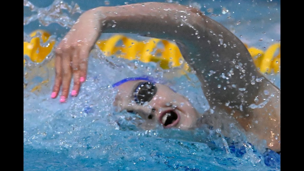 Aimee Canny RUNS DOWN UVA Teammate Gretchen Walsh, 1:42.78 200 Free ...