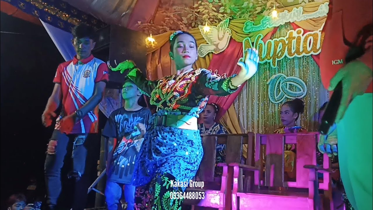 BUNGA-BUNGA | Kumalah Kakasi Group | Tausug Pangalay Dance - YouTube