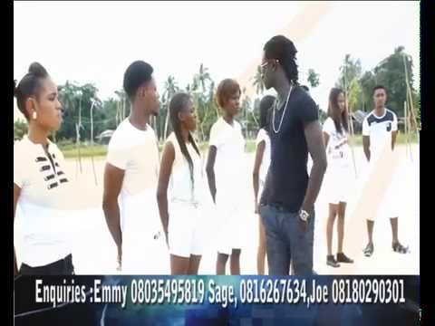 MODELS ON THE ISLAND TV COMMERCIAL