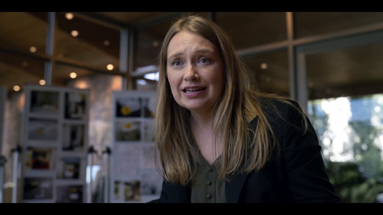 Merritt Wever (Unbelievable) - YouTube