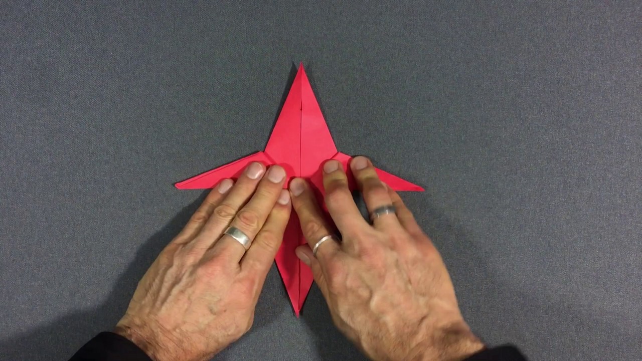 ORIGAMI CANADIAN FLAG (John Mingolla) - YouTube
