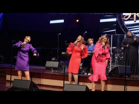 The Clark Sisters -Blessed & Highly Favored/You Brought The Sunshine/Hallelujah Live in 2017! *Rare*