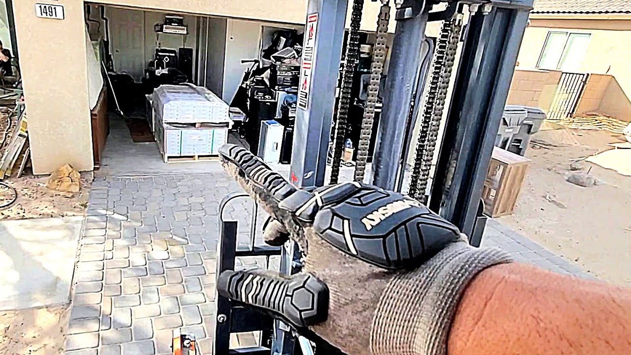 Expert Delivery of Vinyl Plank Flooring with a Moffett: A Guide for ...