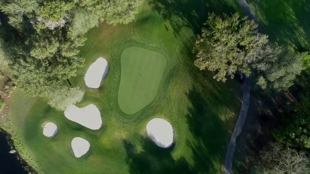 Red Tail Golf Course Hole 18 Graphics - YouTube