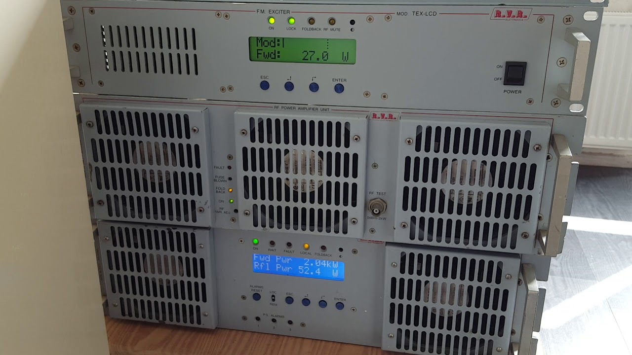 RVR PJ2000M 2kW FM Broadcast Amplifier With RVR TEX150 exciter - YouTube