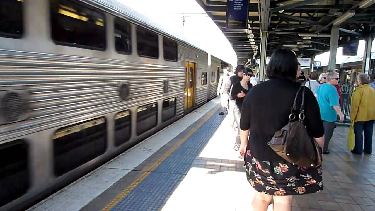 Sydney City Rail Train - YouTube