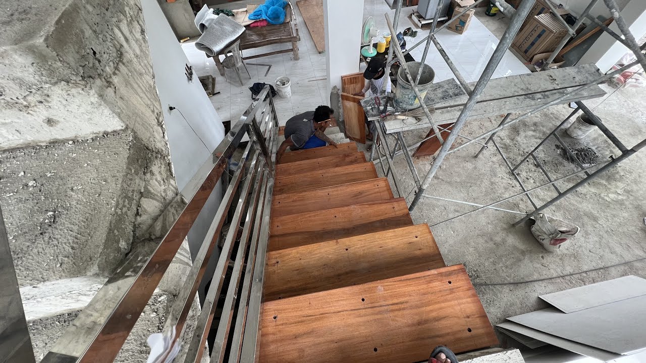 Woodplanks sa hagdan sa Pangasinan project - YouTube