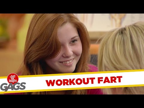 Mujer Se Tira Pedos Mientras Entrena