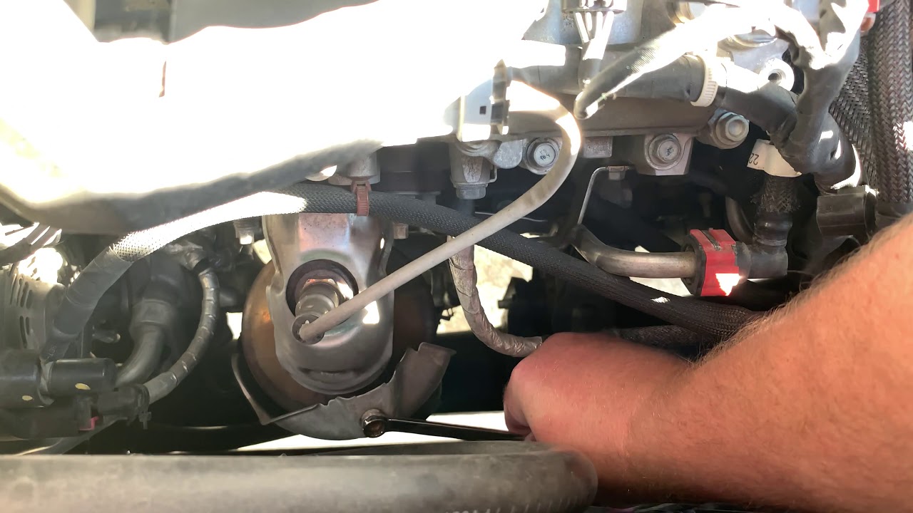 Acadia rattle 1300-1600rpm - YouTube