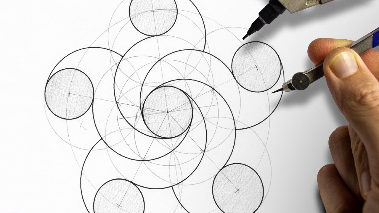 Drawing a humble crop circle ⬟ Geometric process - YouTube
