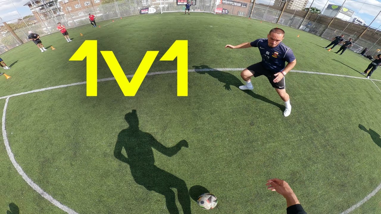 TopBaller 1v1 vs Hazard - YouTube