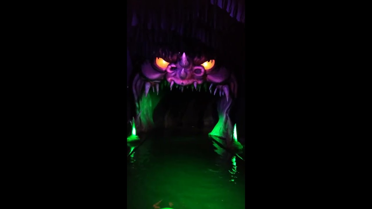 Monster Plantation Six Flags over Georgia - YouTube