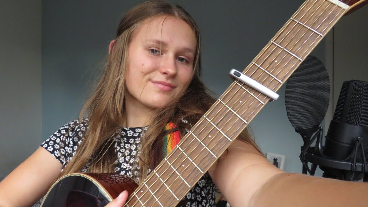 Boys like you - DODIE (cover) - YouTube