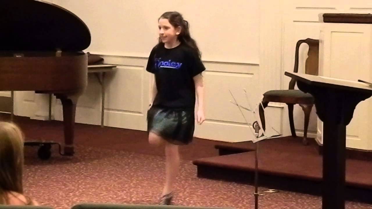 Sarah's Irish Dancing - YouTube
