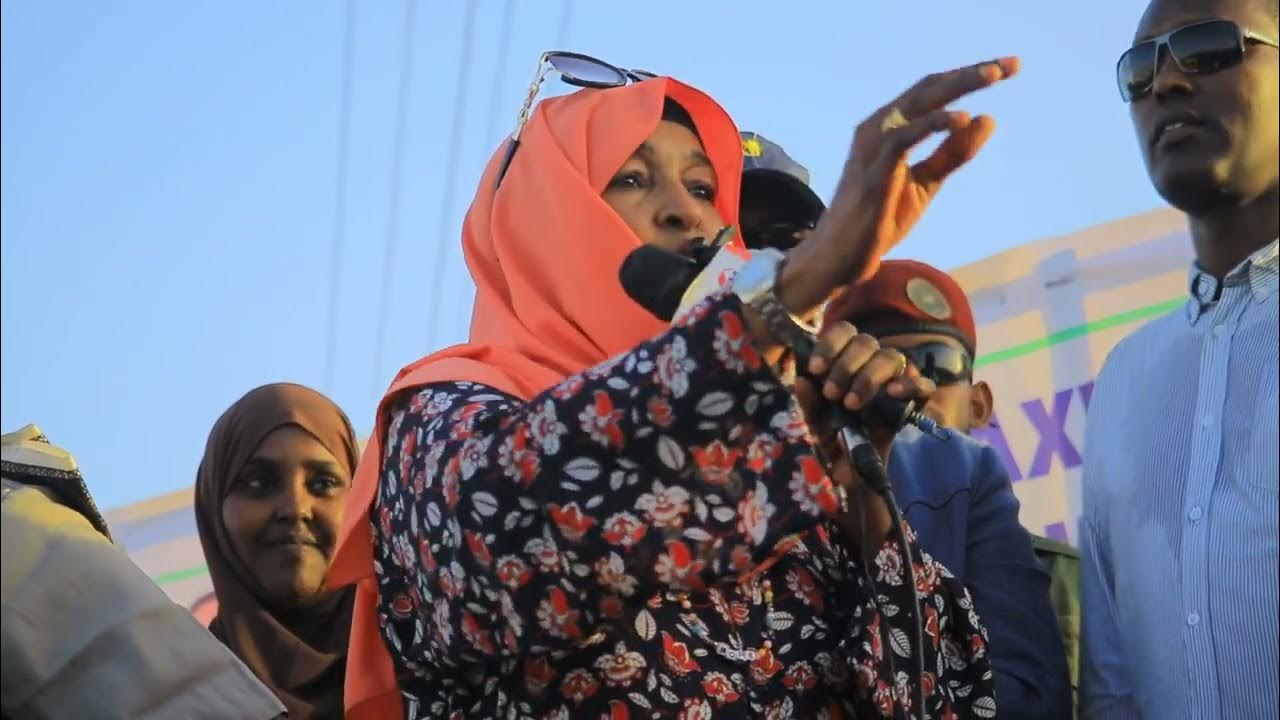 CAGAARAN, Muna Diyaano & ololaha KAAH ee Mudug - YouTube